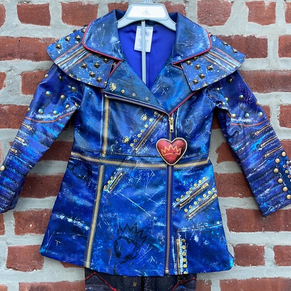 Disney | Costumes | Rare Authentic Disney Store Evie Costume ...